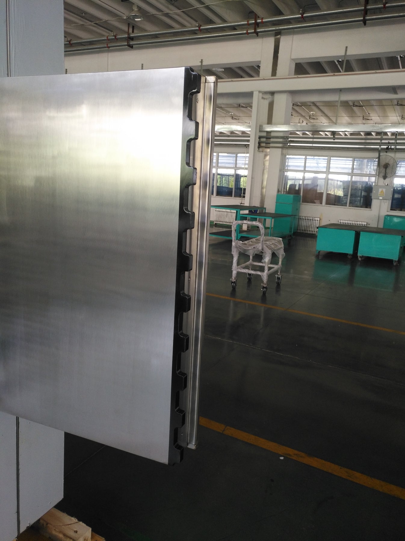 Pass through pressure steam sterilizer with motor-drive doors – Sada ...